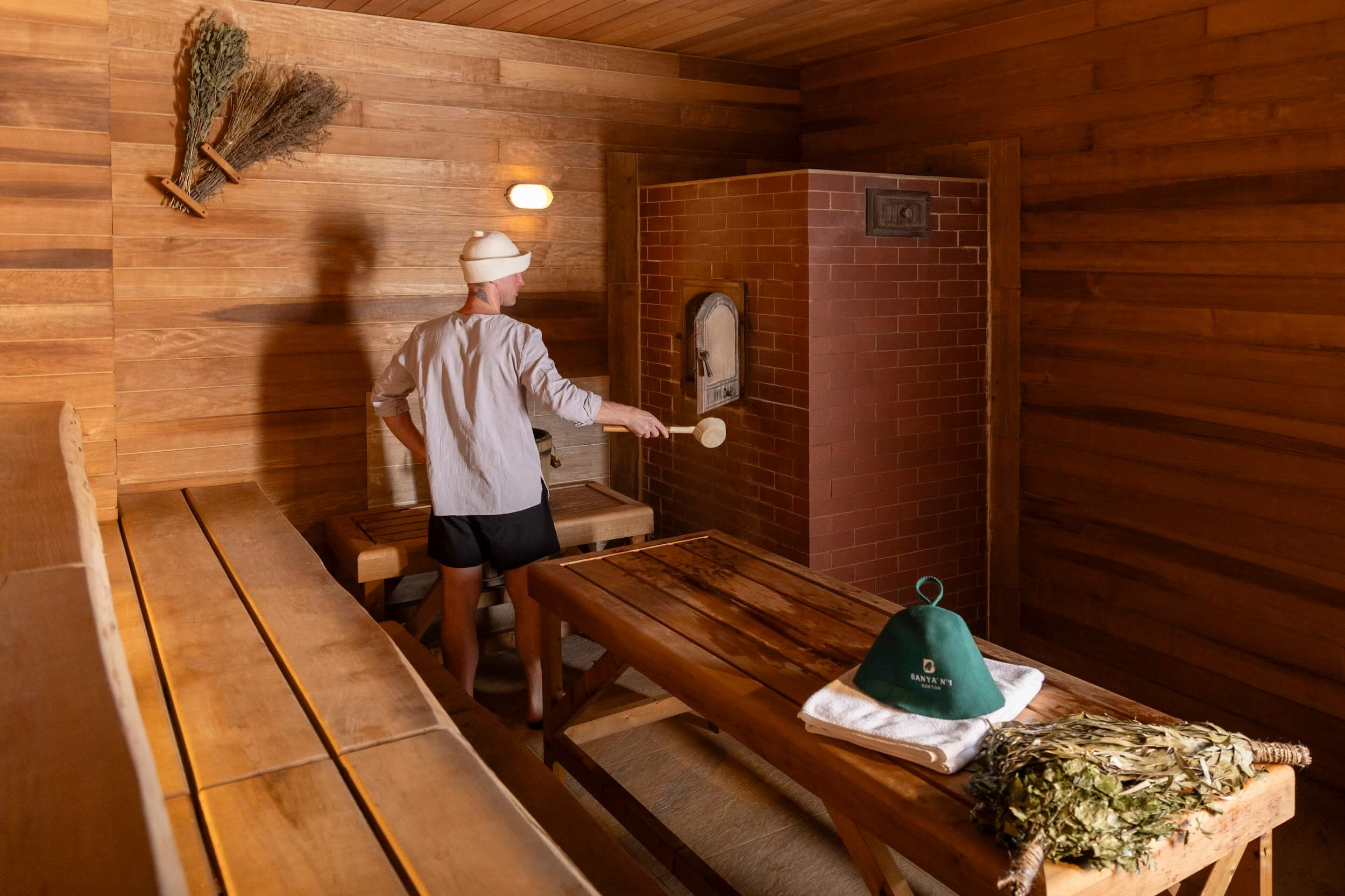 Sauna vs Hammam: Traditional Heat Therapies Explained | Banya No.1 - Hoxton